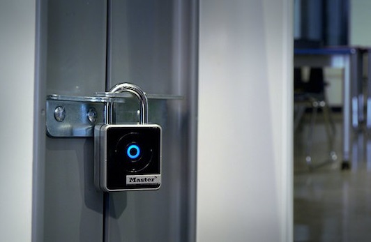 Master Lock Connected Bluetooth 4401/4400 Vorhängeschloss
