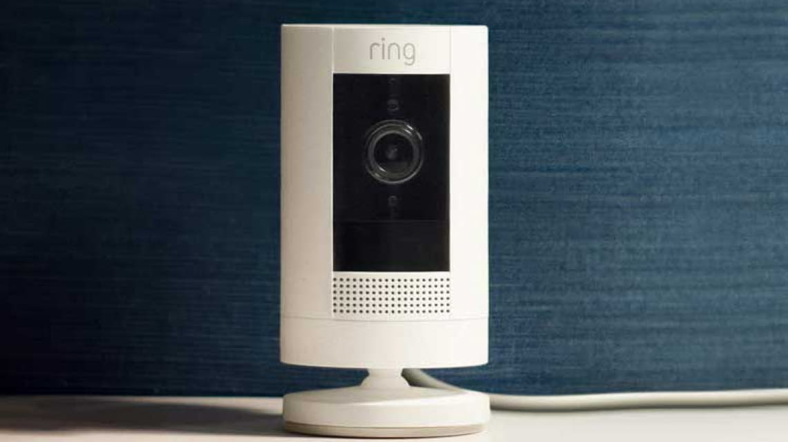 Ring Stick Up Cam Plug-In 2019 Überwachungskamera im Überblick