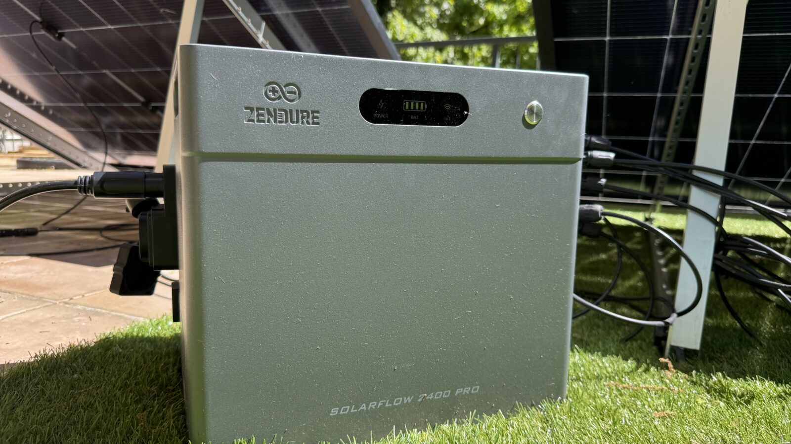 Zendure SolarFlow 2400 Pro Test 2026: Bis zu 4.200 W PV-Eingang!
